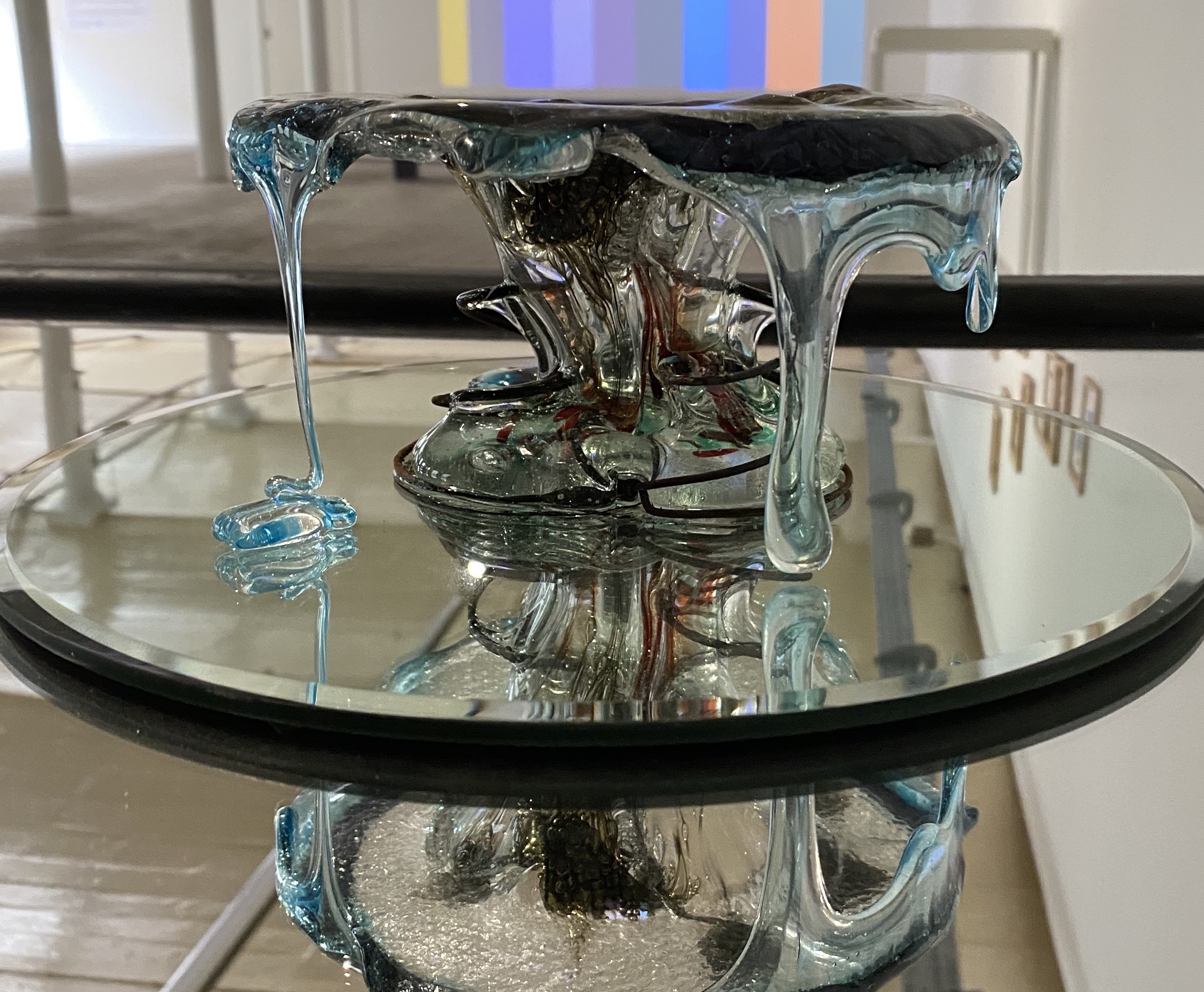 Mo Scott Art – Mo Scott is a mixed media artist.